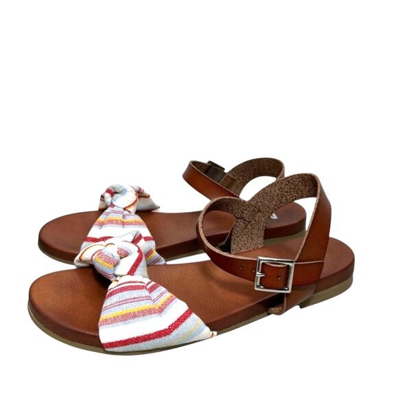 MIA | Shoes | New Mia Addilynn Fabric Knot Faux Leather Strap Sandals ...